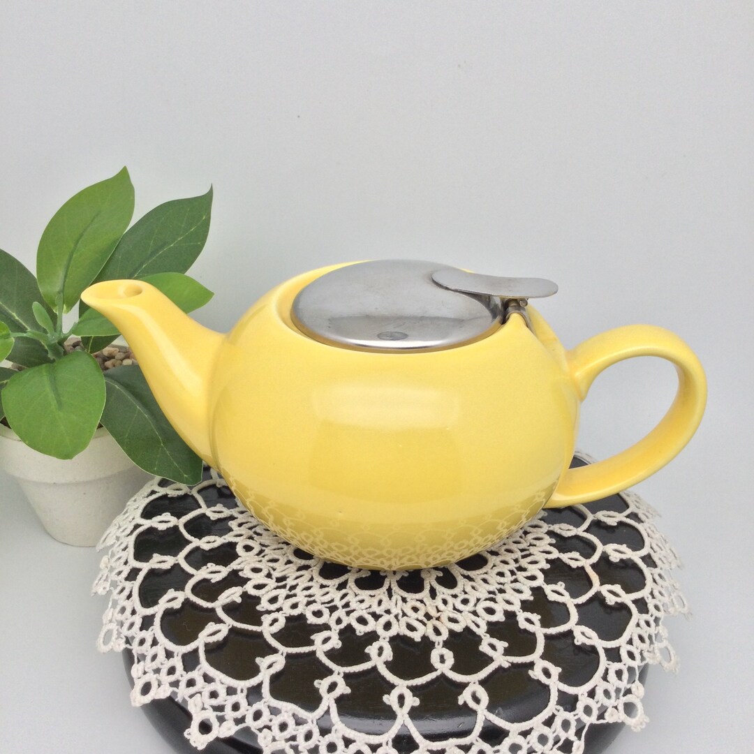 2 Cup Teapot W/diffuser Bright Yellow Ceramic Certified International ...