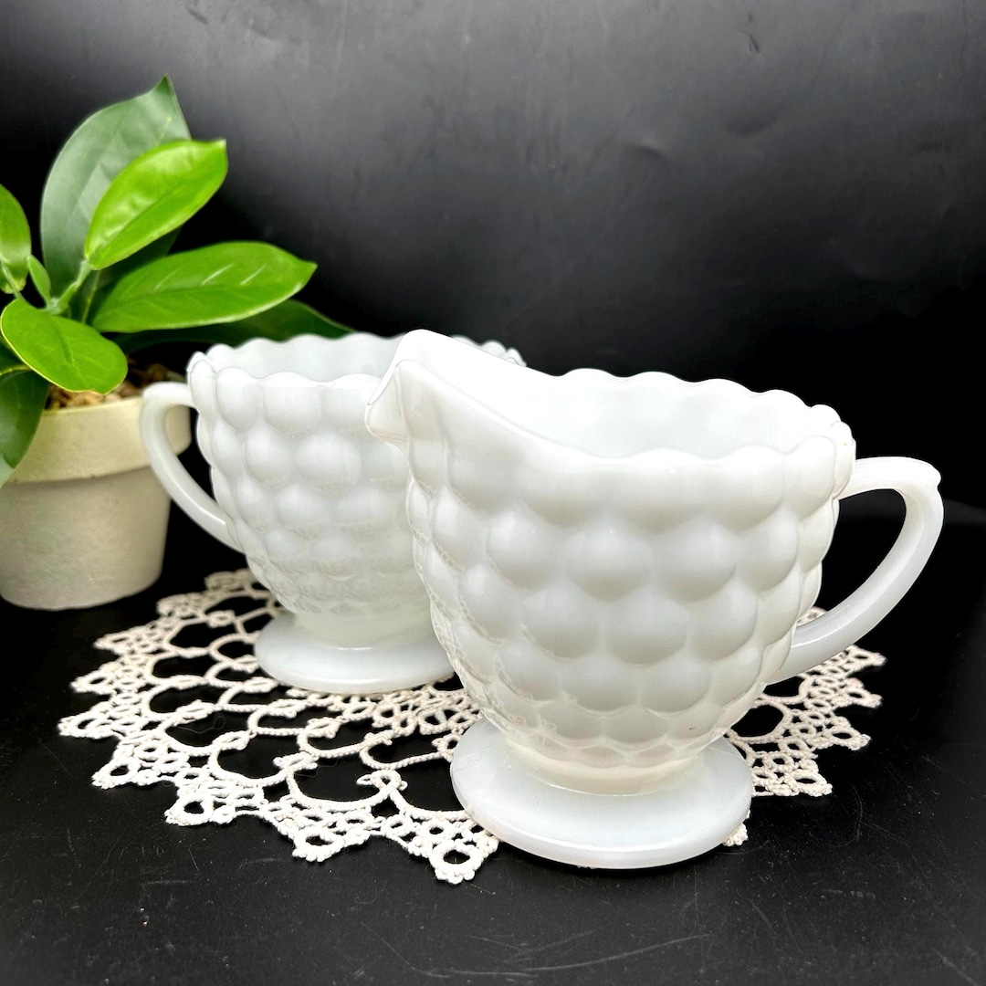 Vintage Anchor Hocking Bubble Pattern White Opaque Milk Depression ...
