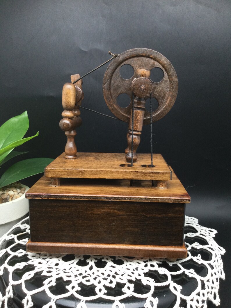 Vintage Gotham Wooden Spinning Wheel Music Box, Sankyo Movement, Japan ...