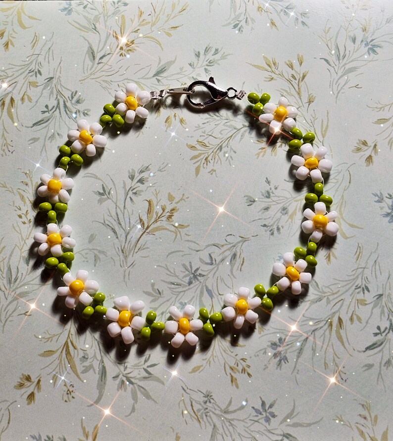Daisy Bead Bracelet - Etsy