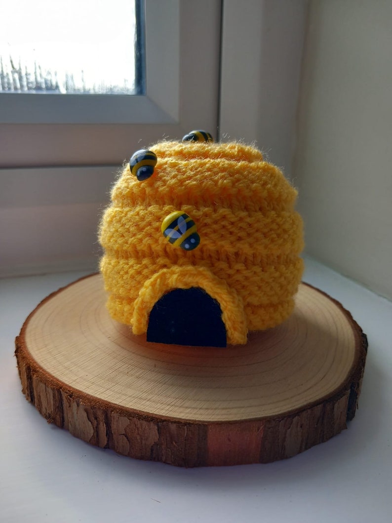 Hand Knitted Beehive Chocolate Orange Cover - Etsy UK