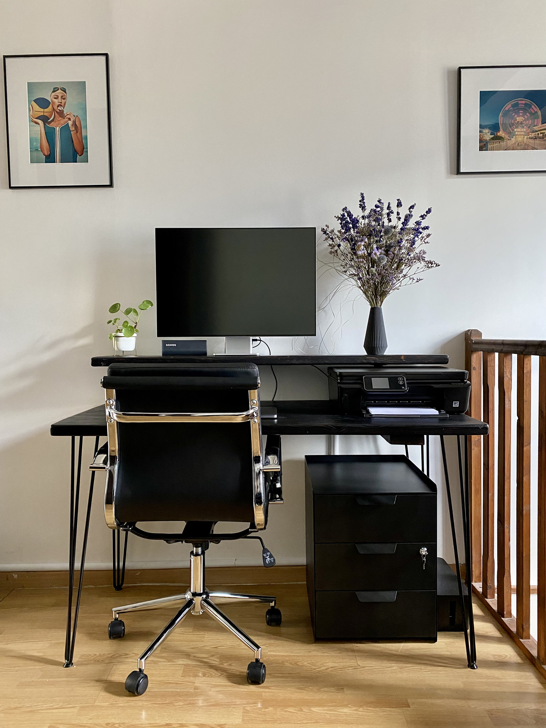 Charlies Corner - Etsy