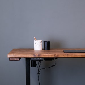 Industrial Style Height Adjustable Desk Sit Stand Desk With Electric ...