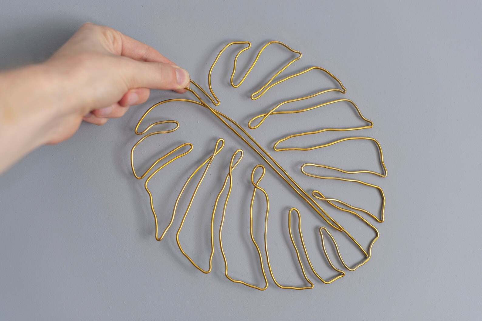 Handmade Monstera Leaf Wire Sculpture. Metal Sculpture. | Etsy