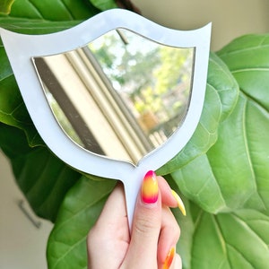 Custom Lash Mirror Paddle for Beauty Salon Decor and Social Media Props ...