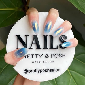 Customizable Acrylic Nailfie Disk: Enhance Manicure Photos & Nail Art ...