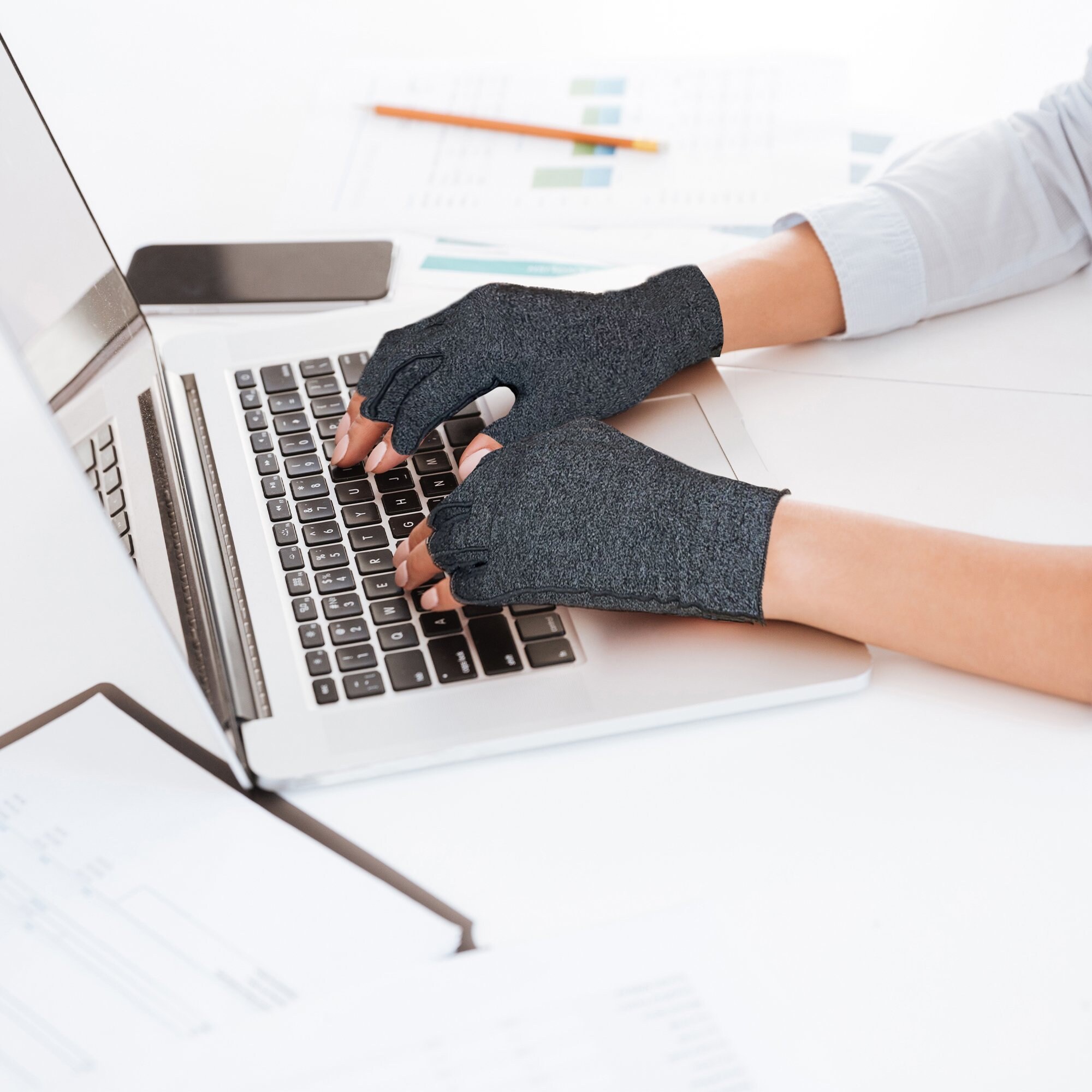 Classy Pal, Compression Gloves for Arthritis, Typing Gloves for Hand ... Classy Pal, Compression Gloves for Arthritis, Typing Gloves for Hand ...