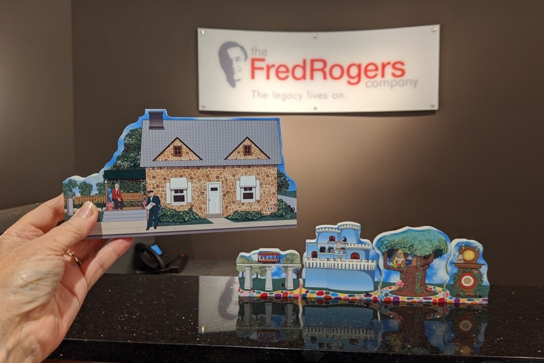 Mister Rogers Neighborhood 5 pcs/ Mr Rogers/ Red | Etsy