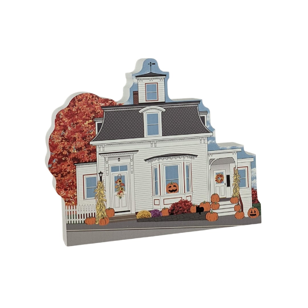 Balcomb Cottage, Hocus Pocus House, Salem Mass, by Cats Meow Village - Etsy