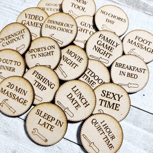 20 Token Gifts for Him/ Fathers Day Tokens / Gift Idea for Him Tokens ...