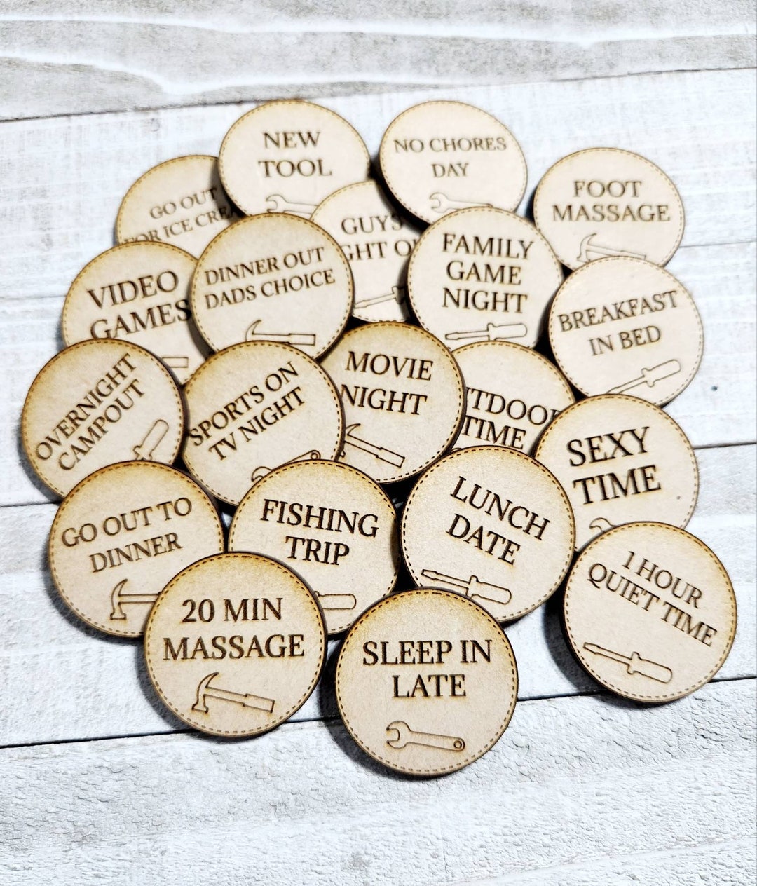20 Token Gifts for Him/ Fathers Day Tokens / Gift Idea for Him Tokens ...