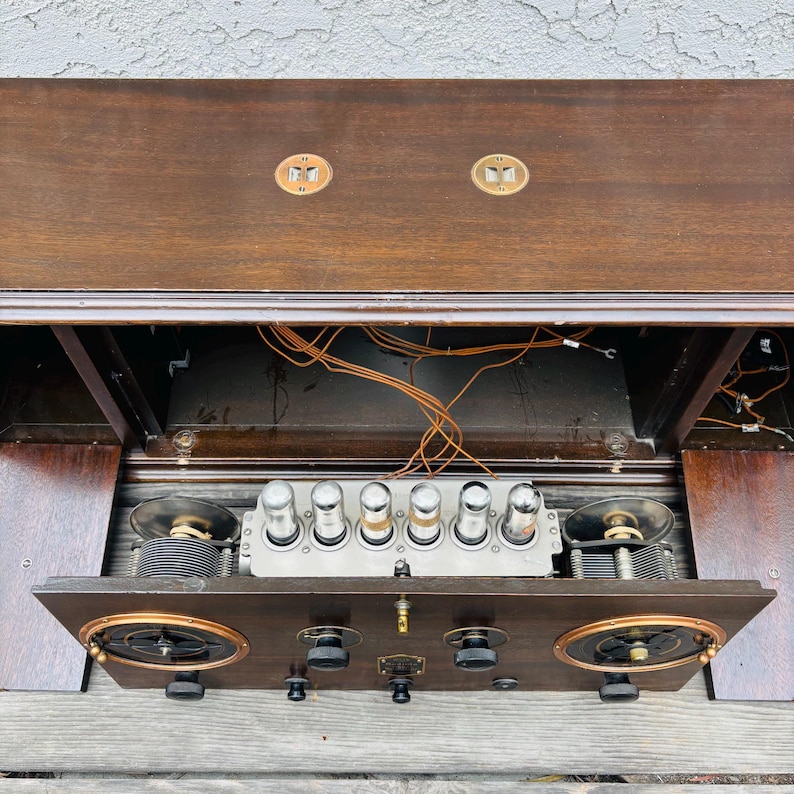 1920s RCA Radiola Super-heterodyne AR-812 Radio, 6 Tubes, Antique ...
