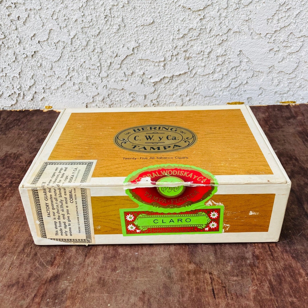 Vintage CW Y Ca Bering Tampa Cigar Box, Crafting Supplies Jewelry ...