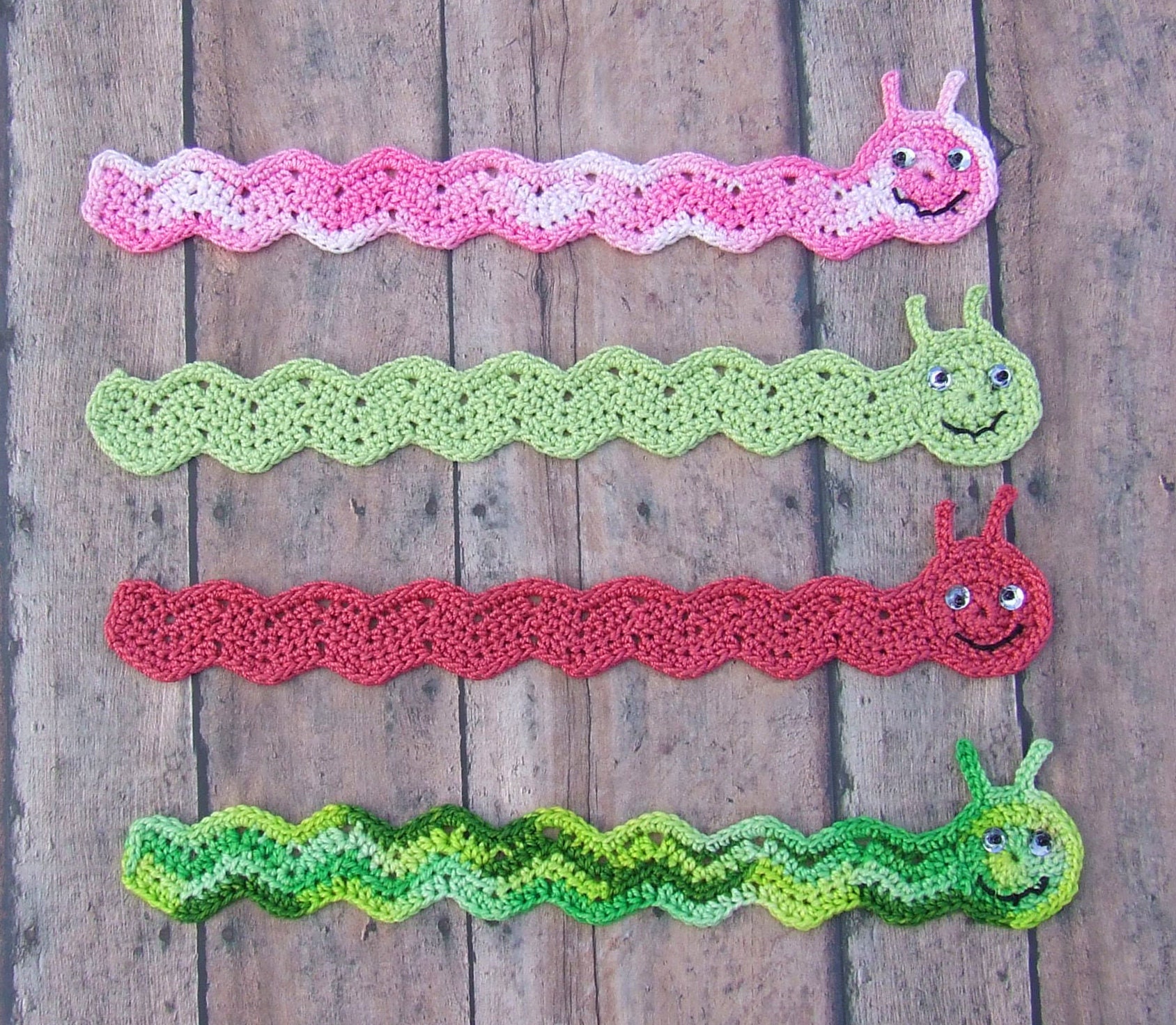 Hand Crocheted Bookworm Bookmark Cute Little Light Green - Etsy