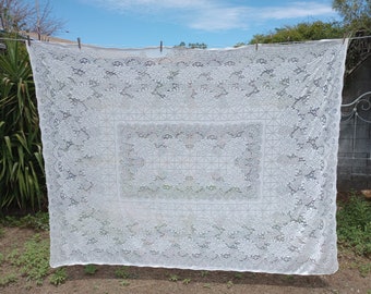 Quaker Lace Tablecloth, Vintage Lace Tablecloth, Scranton Lace ...