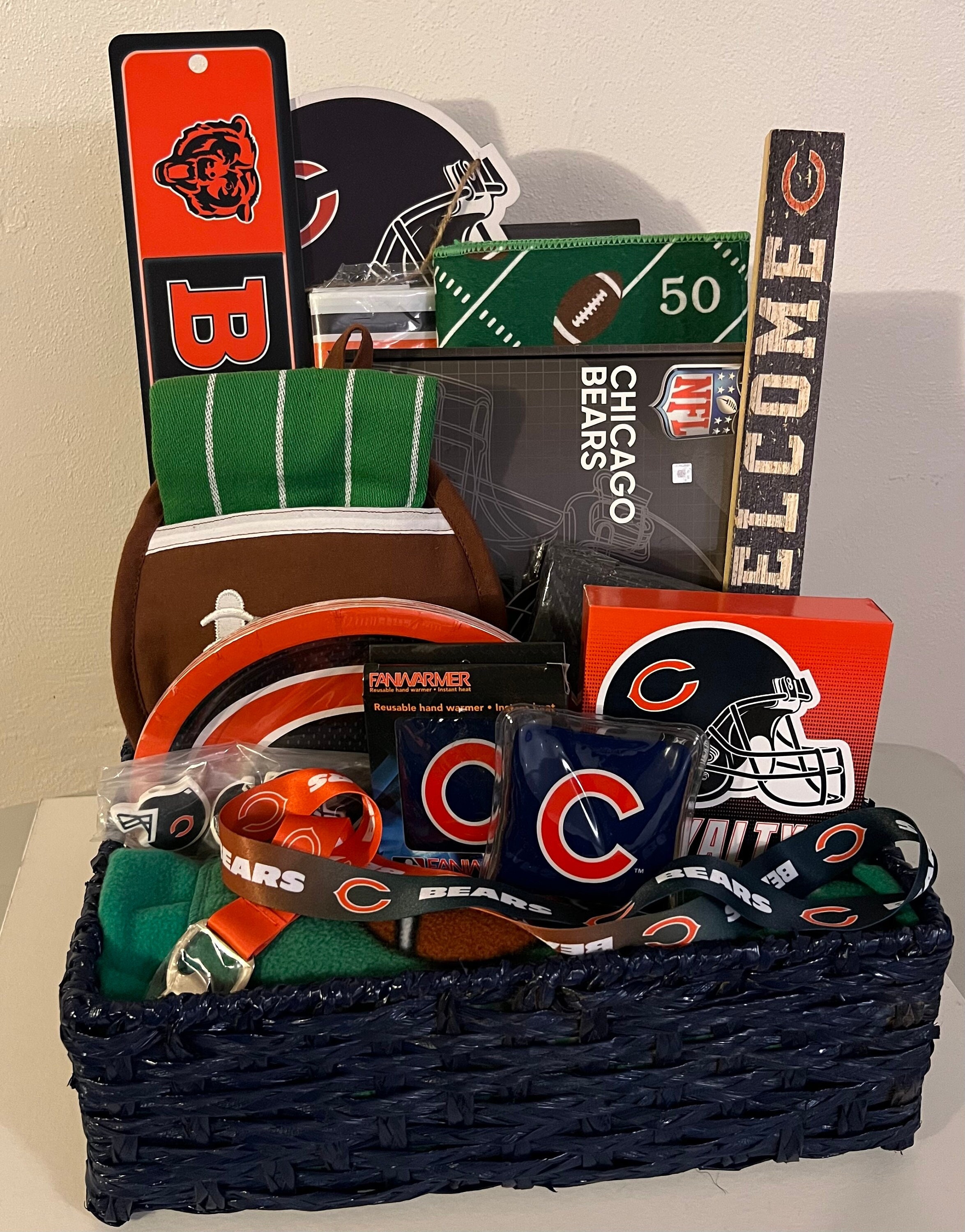 Chicago Bears Gift Basket - Etsy