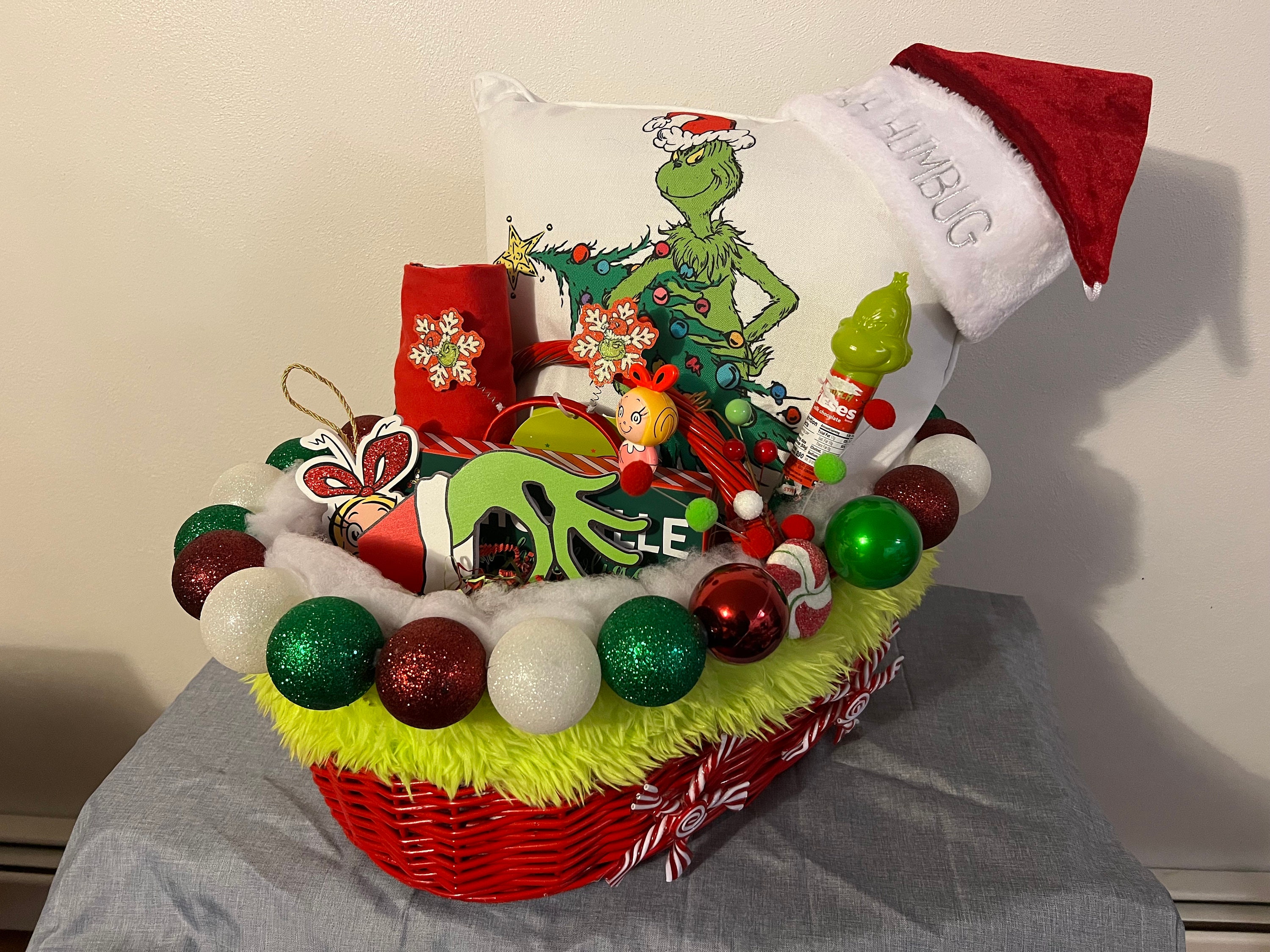 Grinch Gift Basket - Etsy