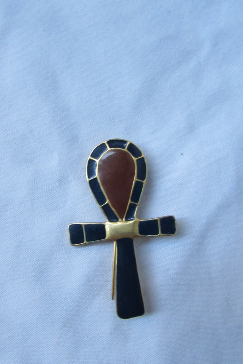 VINTAGE MMA Metropolitan Museum of Art Egyptian ANKH Enamel Pin Pendant ...