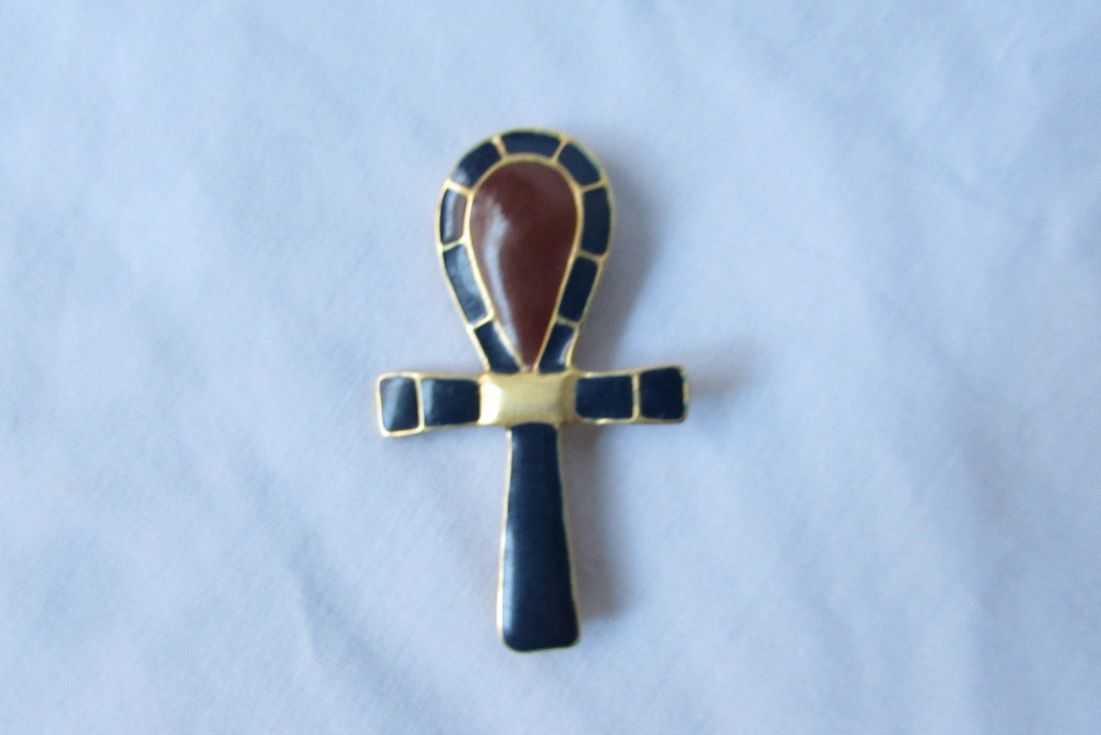 VINTAGE MMA Metropolitan Museum of Art Egyptian ANKH Enamel Pin Pendant ...