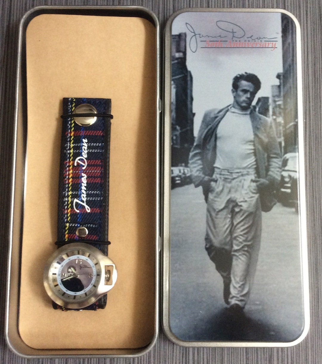 Jame's Dean Women's Silver Watch With a Round Silver Dial Arabic ...