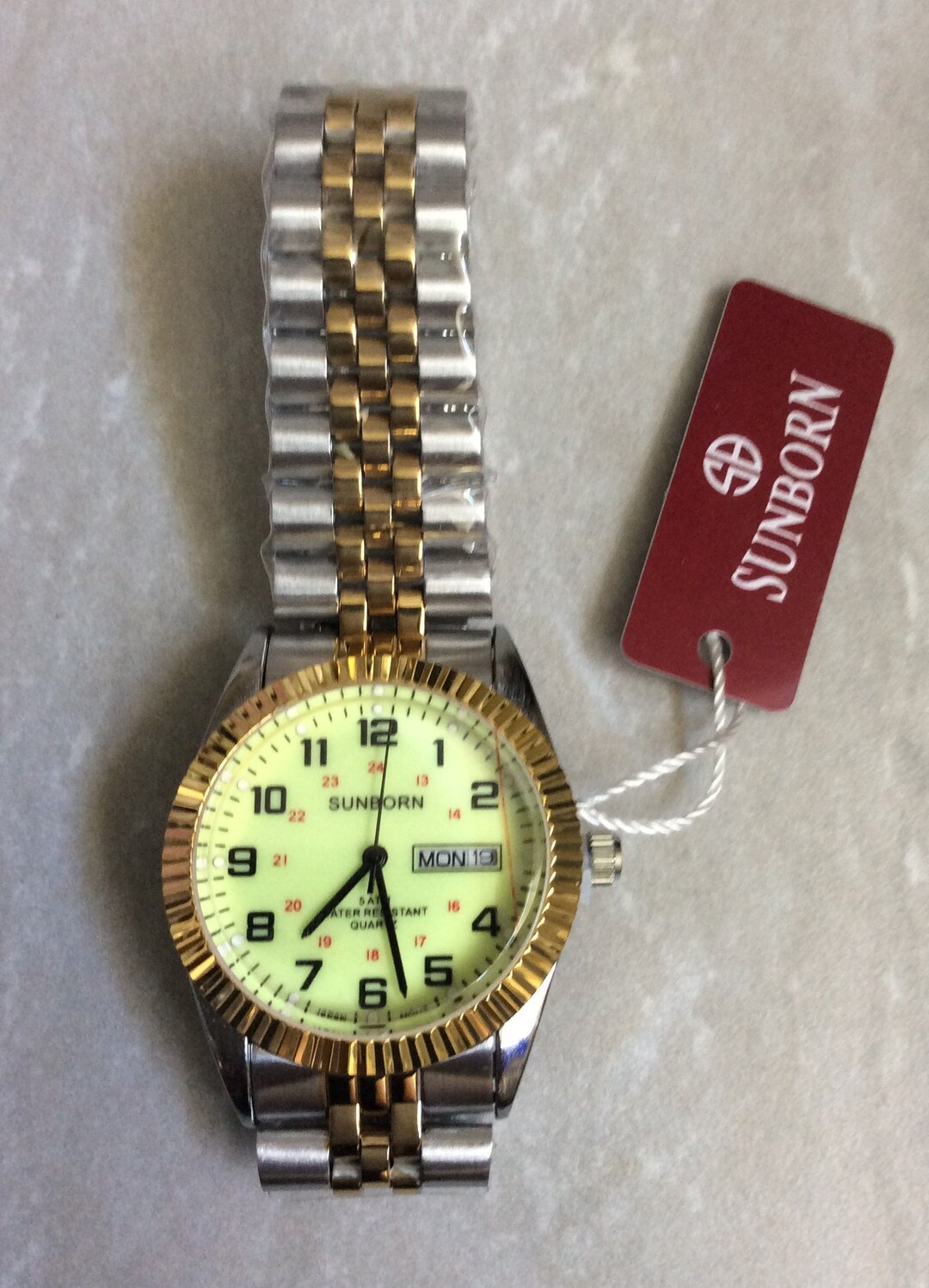 SUNBORN Men's Watch Round Glow in Dark Dial Displaying 12/24 Hours All ...