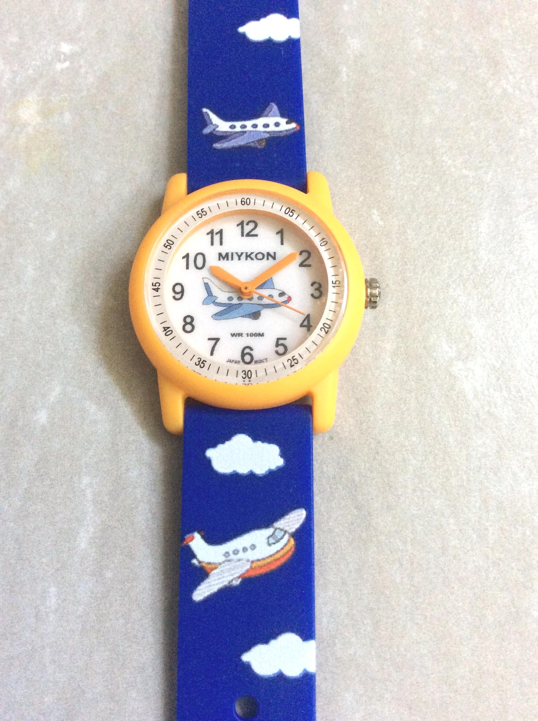 MIYKON Watch Round White Airplane Dial Numbered Hours on Blue Airplane ...