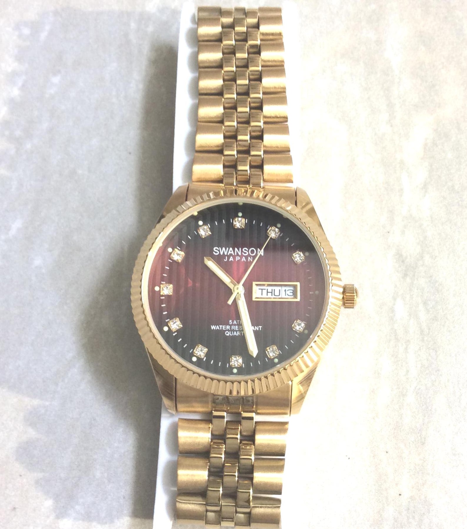 SWANSON Gold Men's Watch Round Red Dial Crystal Hour Marker's Day ...