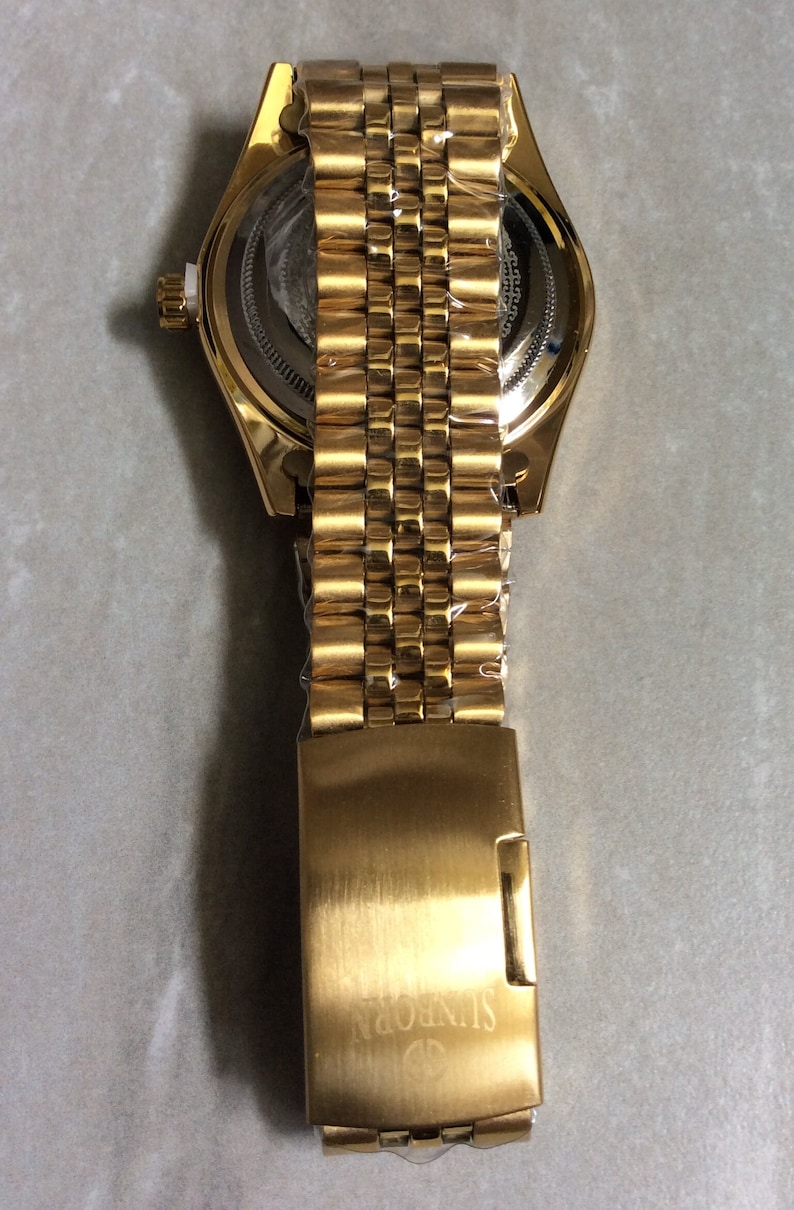 Sunborn Men's Dress Watch Round Black Dial Day & Date Indicators on a ...