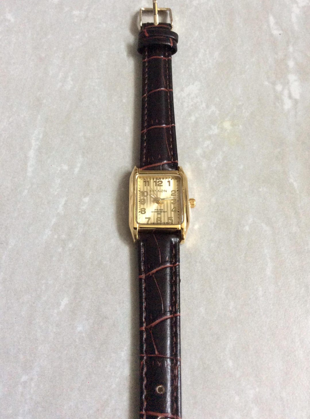 MIYKON Women's Gold Watch Rectangle Gold Dial Gold Numbered Hours on ...