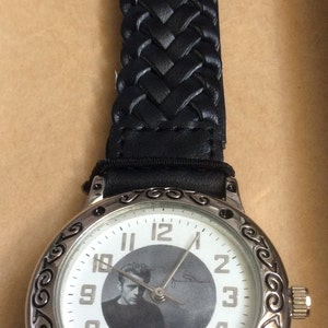 James Dean Women's Watch Unique Silver Bezel/case Round James Dean ...