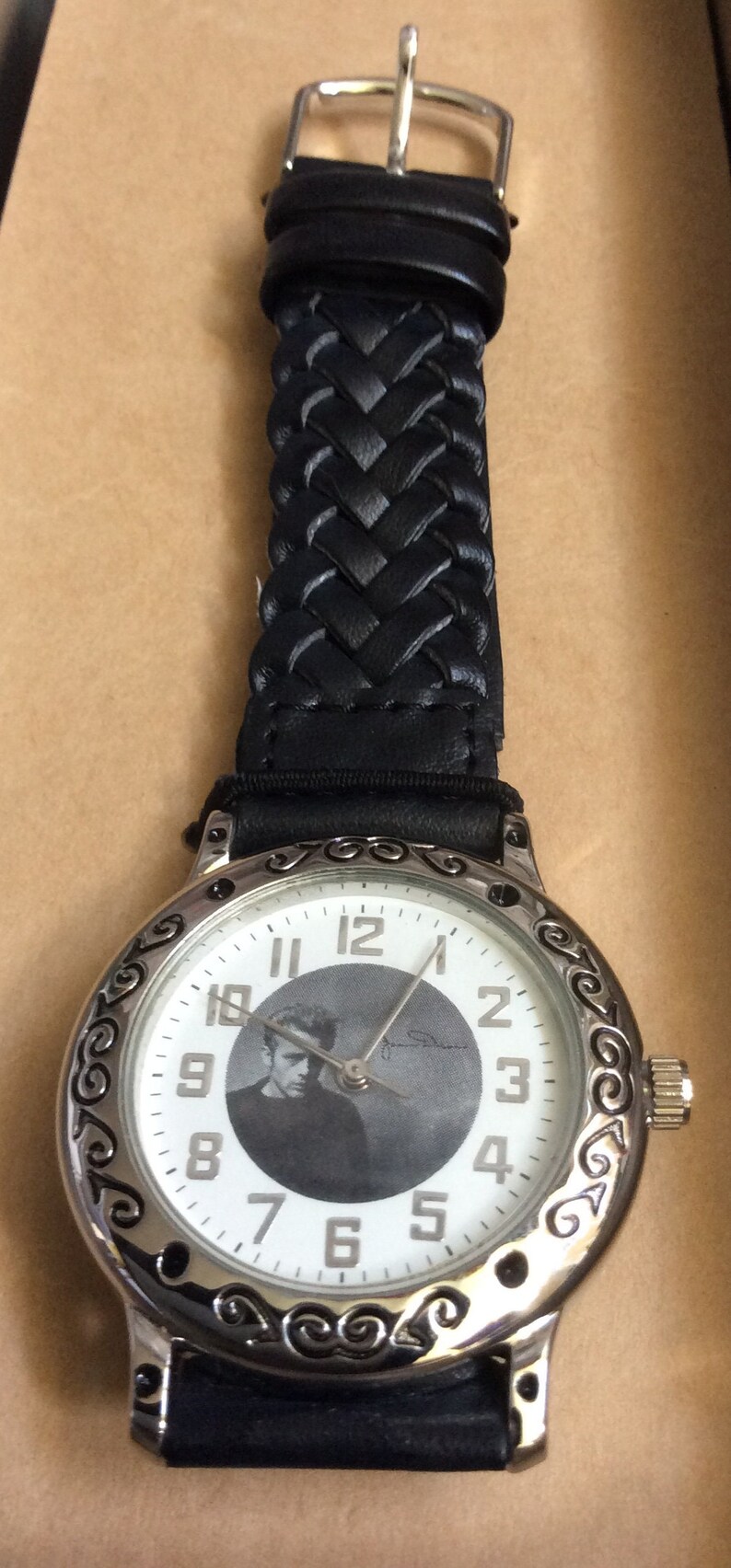 James Dean Women's Watch Unique Silver Bezel/case Round James Dean ...