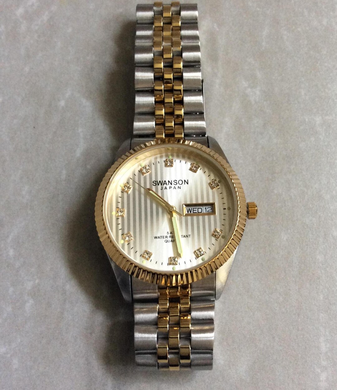 SWANSON Men's Two-tone Watch Round Silver Dial Day & Date Crystal Hours ...