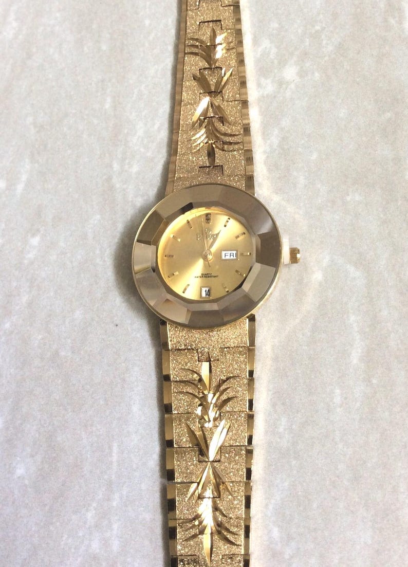 SUNBORN Women's Watch Round Gold Dial Day & Date Index Hours Gold ...