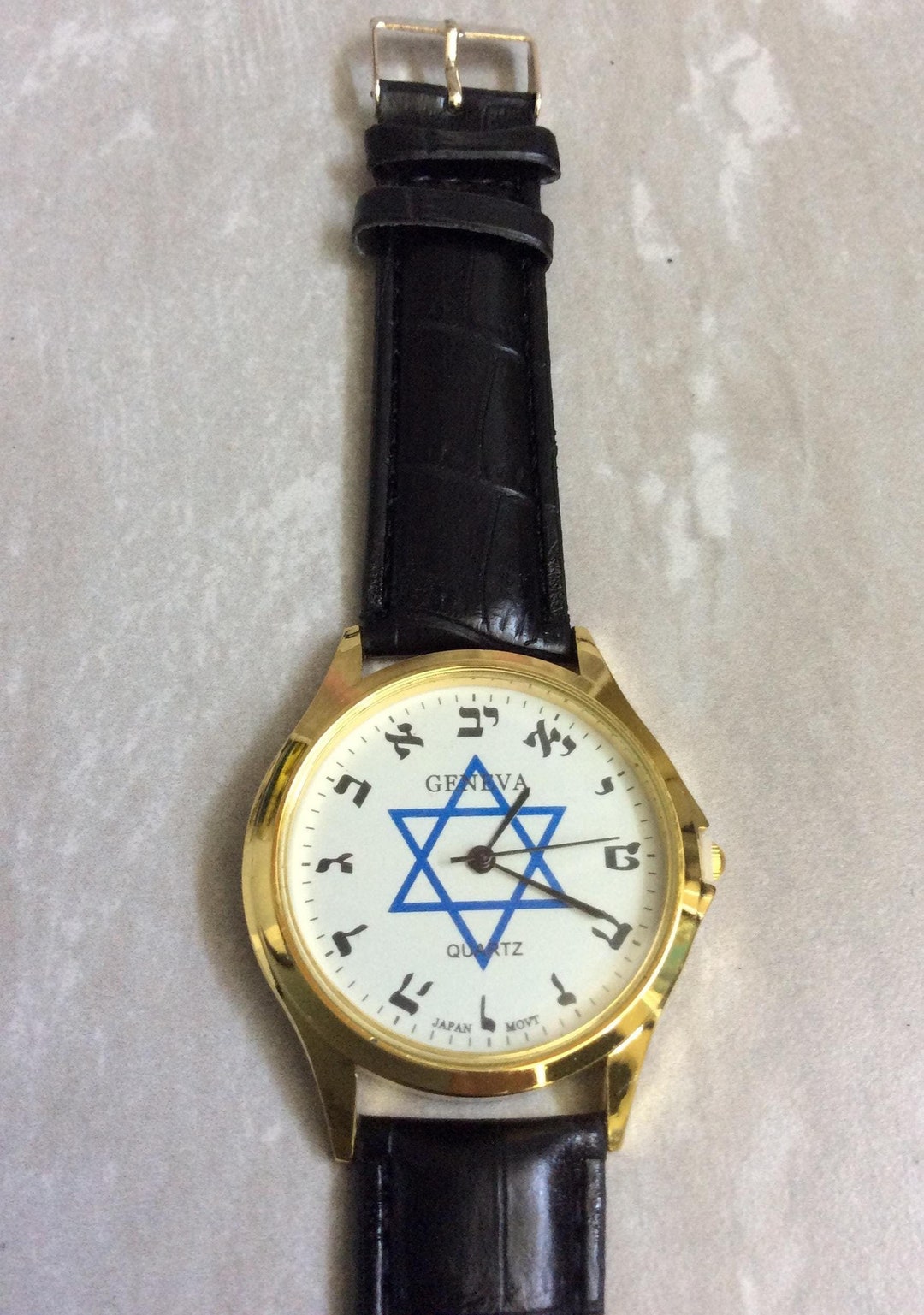 GENEVA Men's Hebrew Watch Having a Round White Dial Hebrew Hour Markers ...