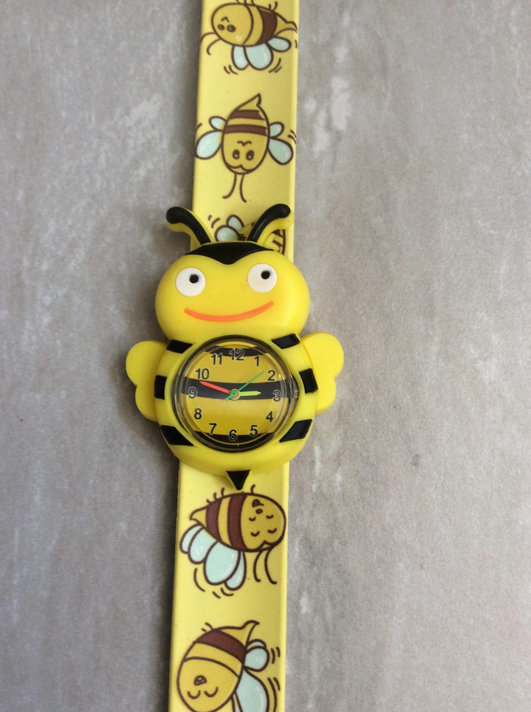 BUMBLE BEE Kid's Slap-on Watch Round Yellow Dial Numbered Hours on ...