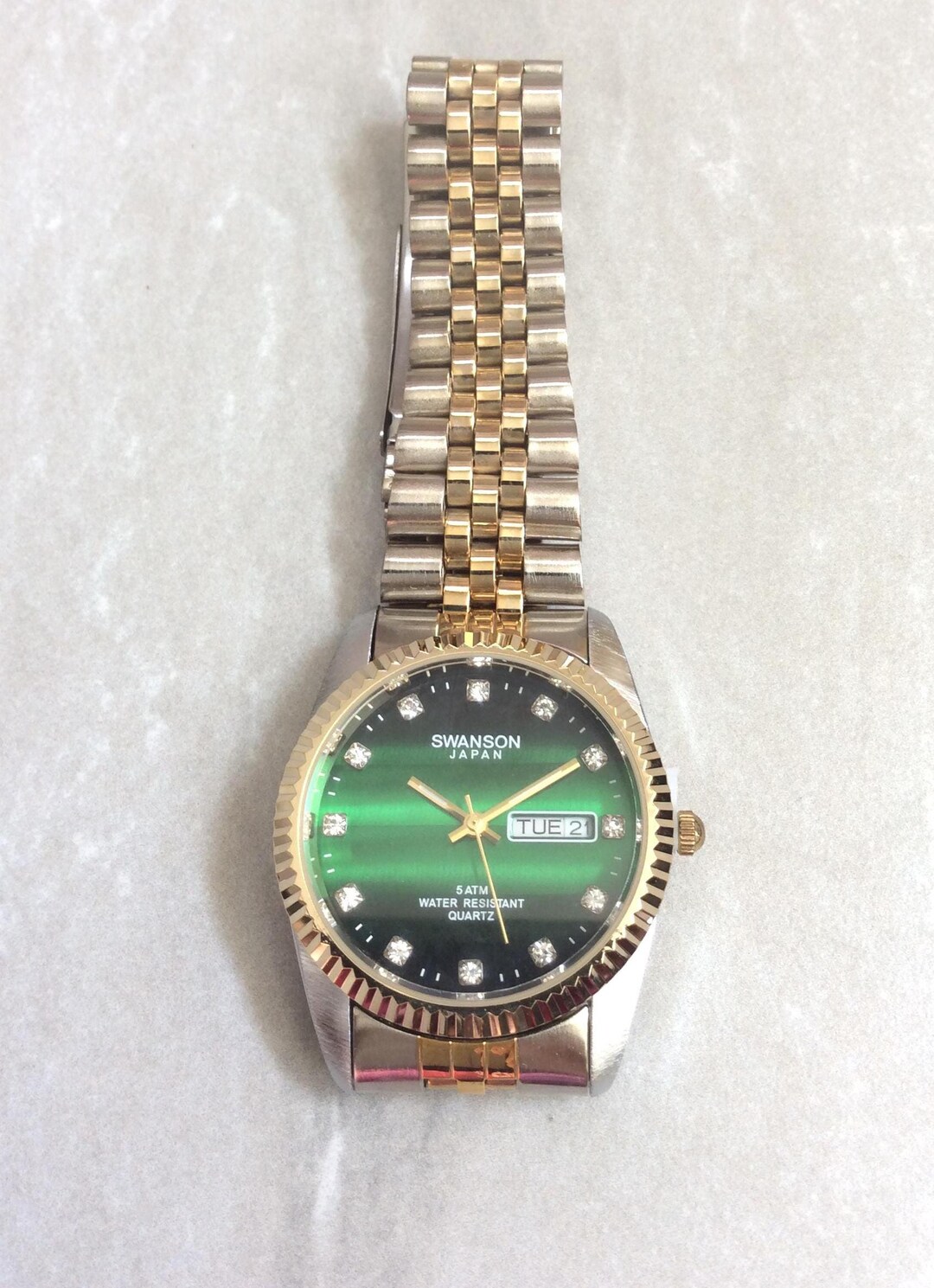 SWANSON Two-tone Men's Watch Round Green Date Dial Crystal Hours on Two ...