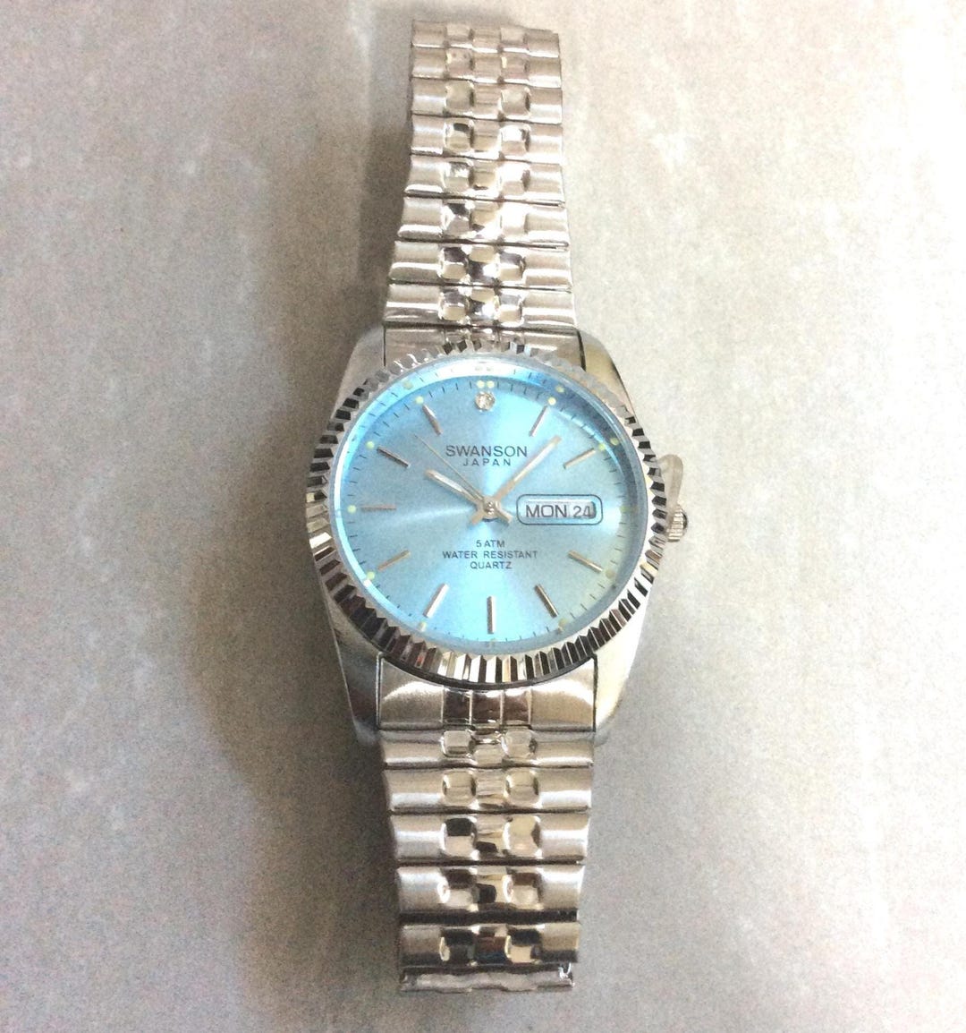 SWANSON Men's Watch Round Light Blue Dial Silver Index Hours Day & Date ...