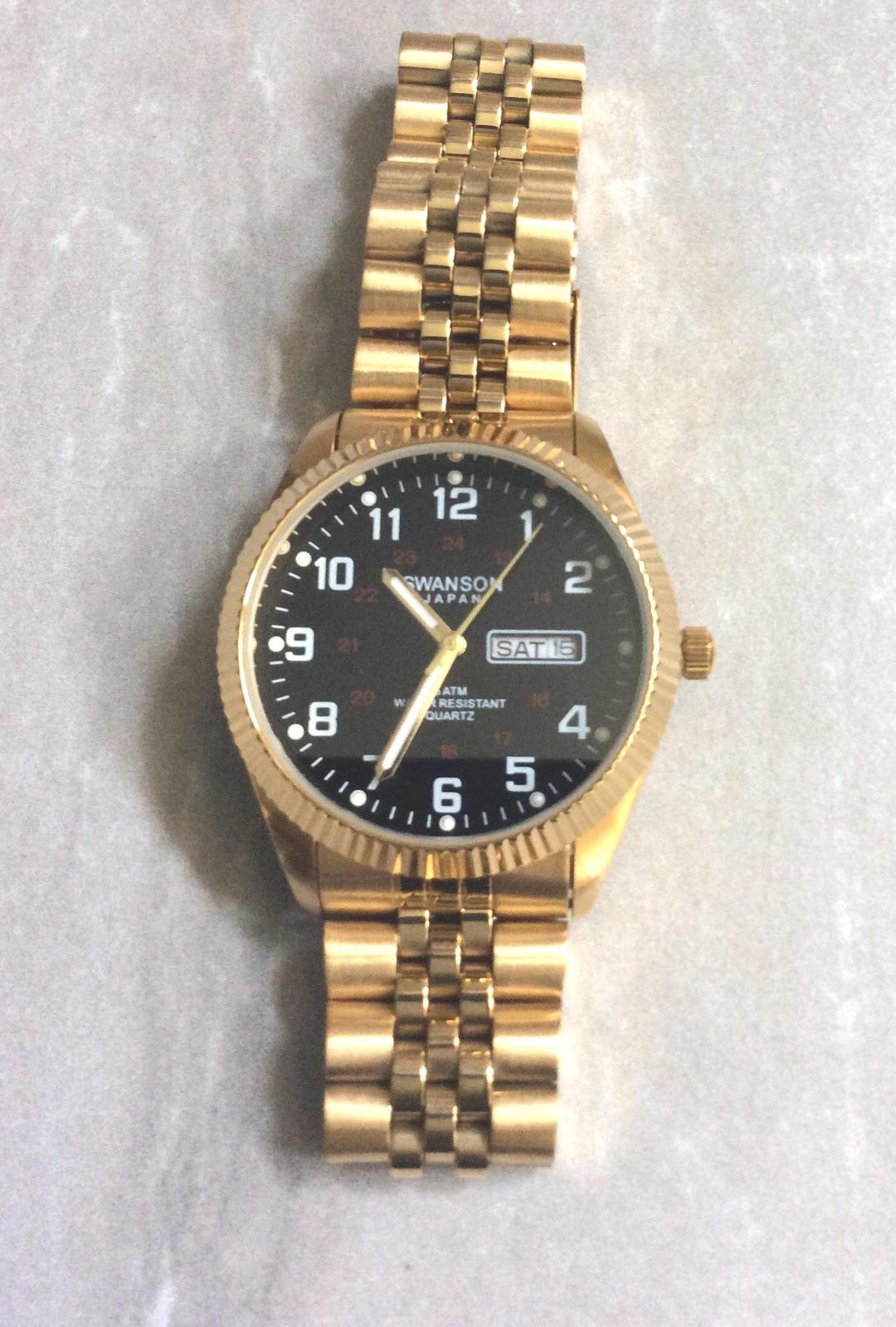 MIYKON Gold Men's Watch Round Black Dial 12/24 Numbered Hours With a ...