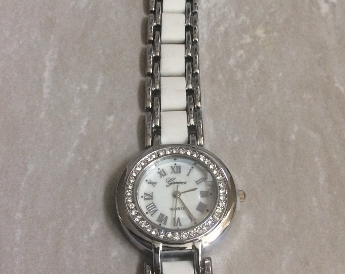 GENEVA Silver Crystal Women's Watch Round Pearl White Dial Silver Roman ...