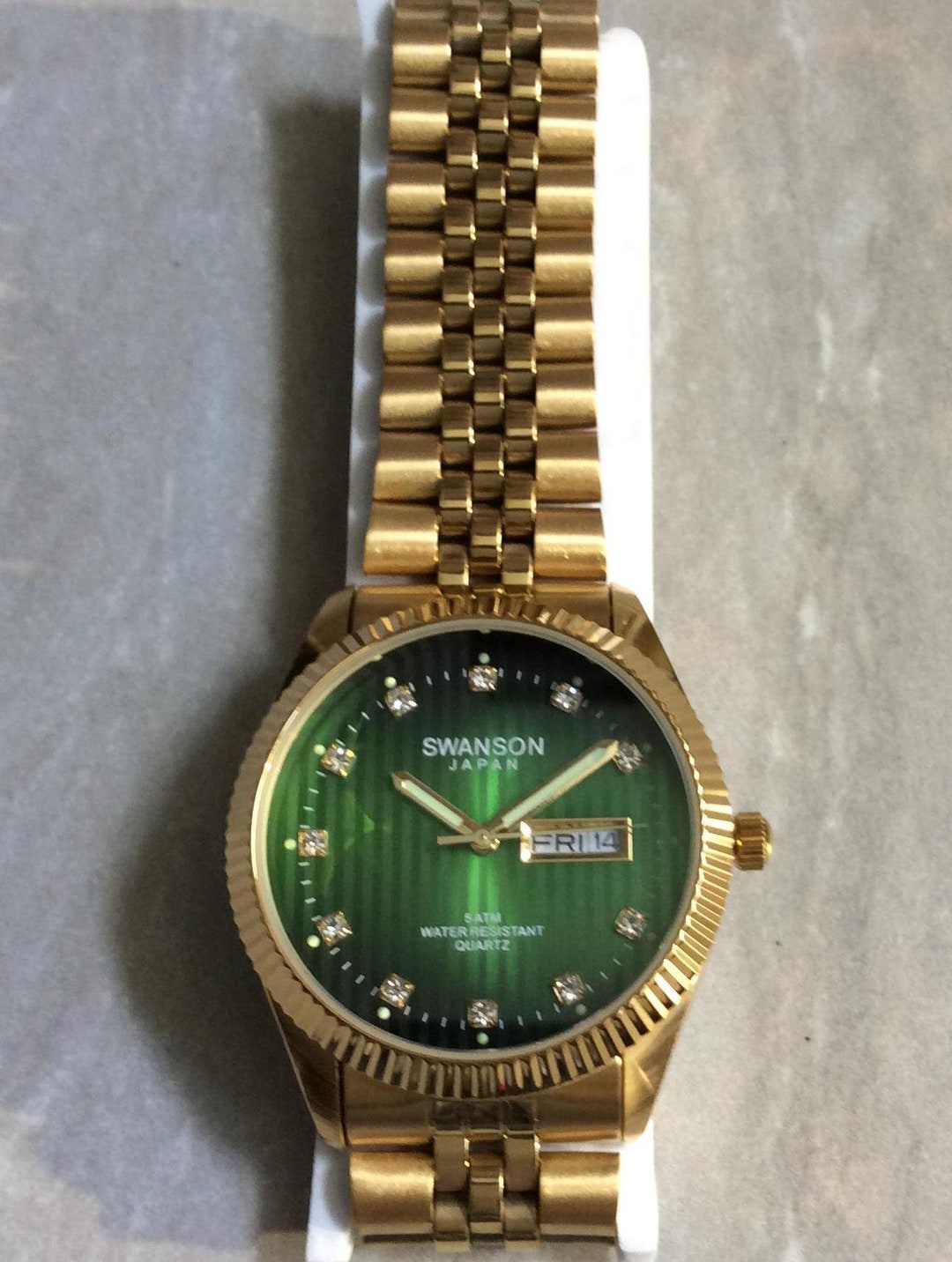 SWANSON Men's Watch Having a Round Green Dial Displaying Crystal Hour ...