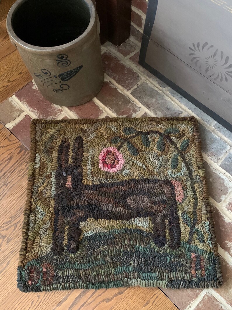 Rug Hooking Pattern Posie Rabbit 21 X 23 Primitive - Etsy