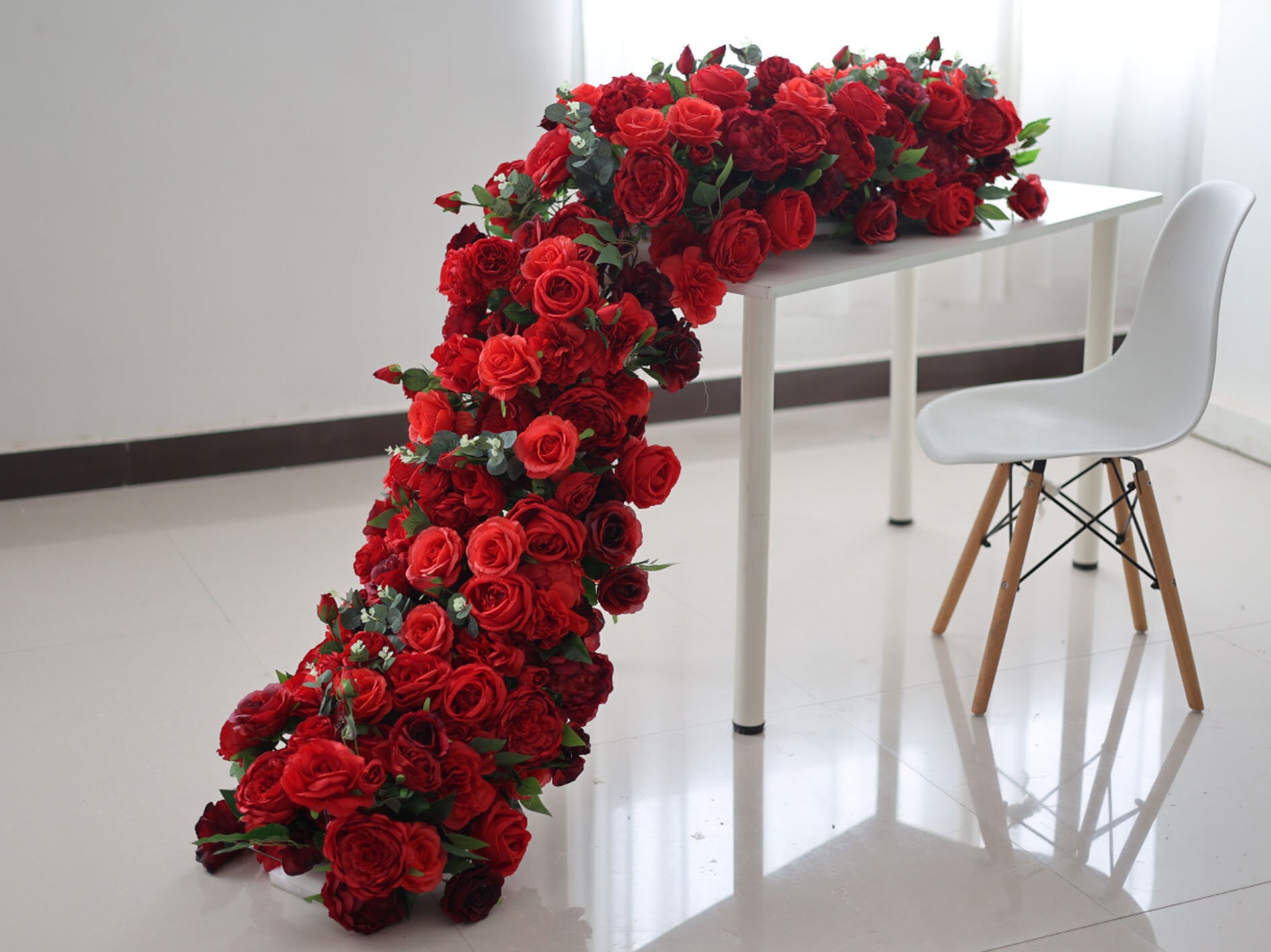 Ravishing Red Rose Flower Table Runners,floral Arch Row,flower ...