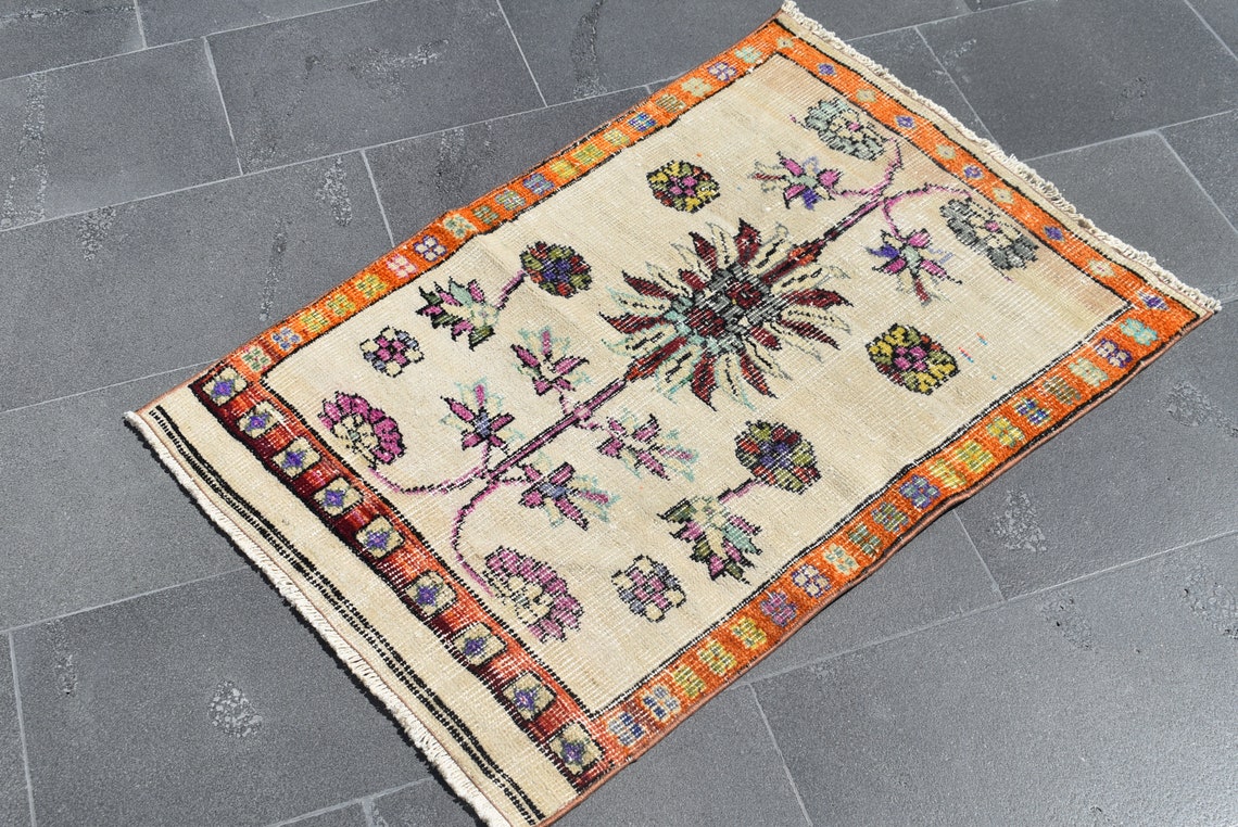 Turkish Rug Wool Area Rug Free Shipping 2.4 X 3.6 Ft Large - Etsy