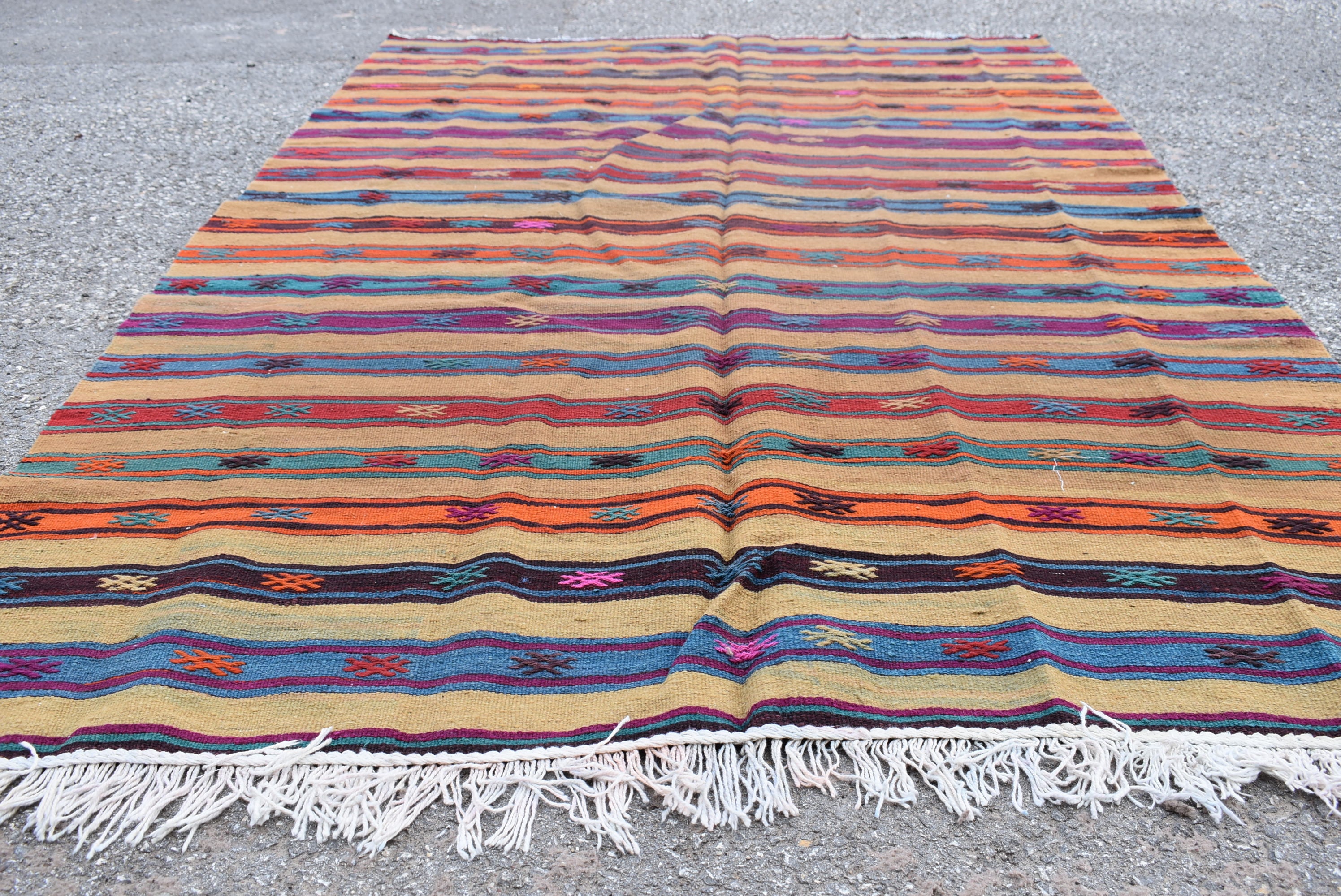 Striped kilim rug turkish kilim rug vintage kilim rug Free | Etsy