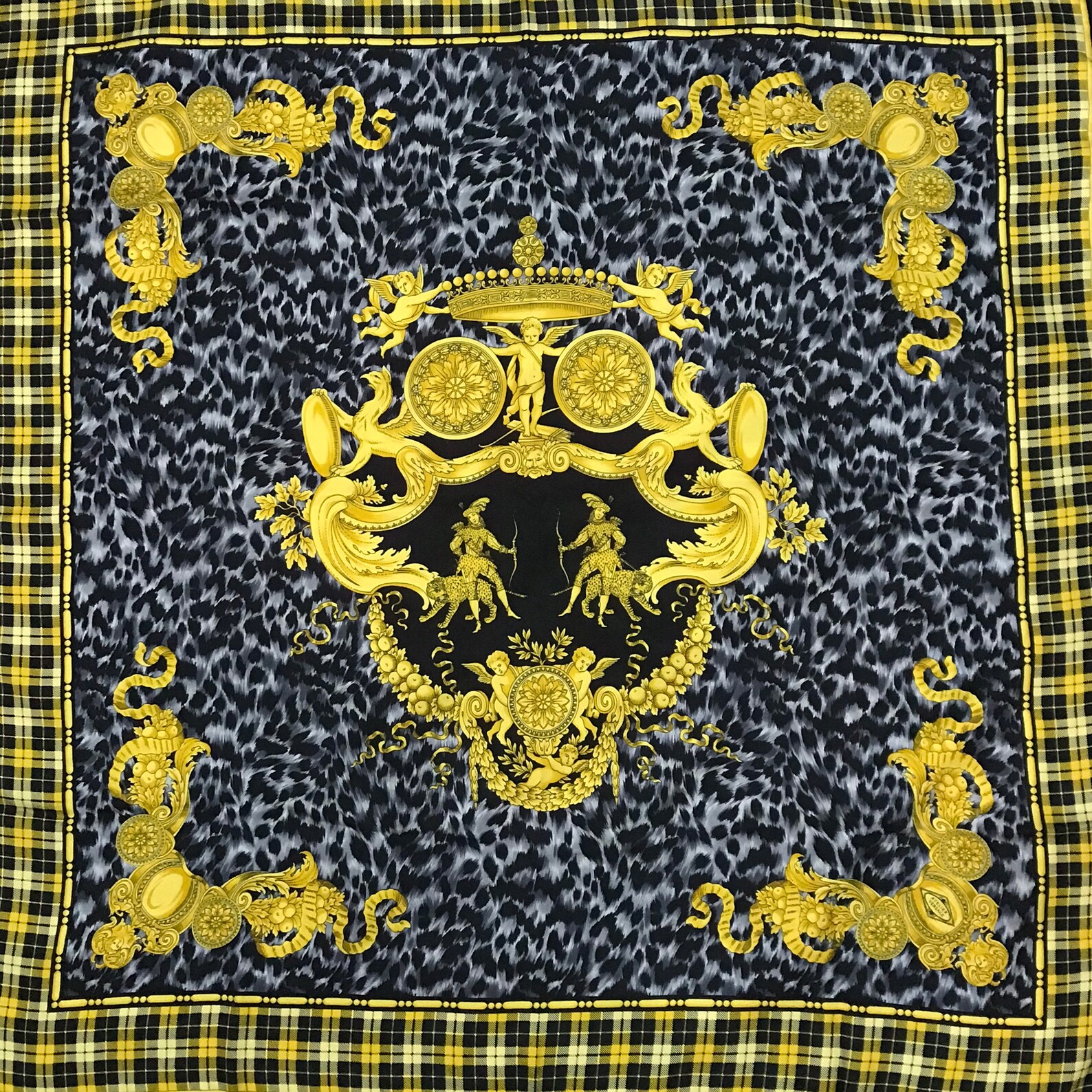 Versace Scarf 90 Vintage Scarf Silk Head Scarf Designer - Etsy Nederland