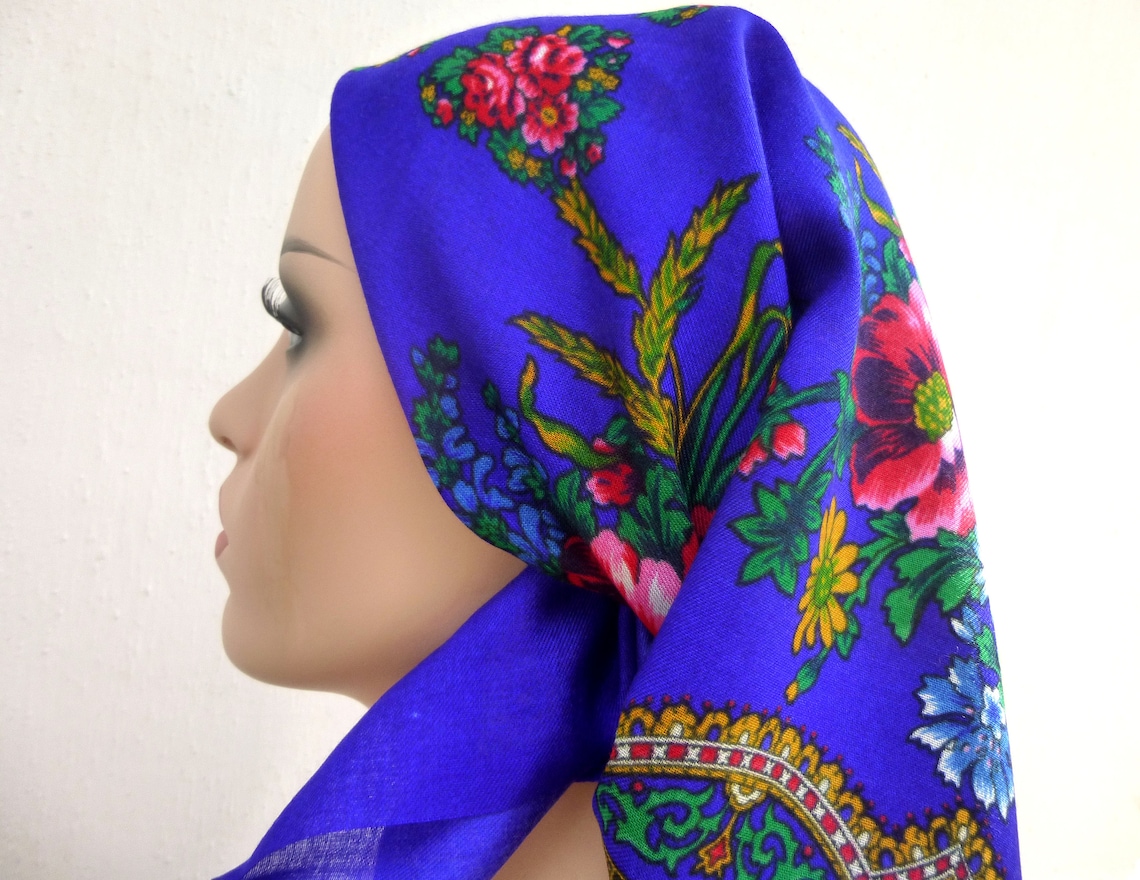 Poppies Ukranian Head Scarf 2929 Babushka Scarf - Etsy