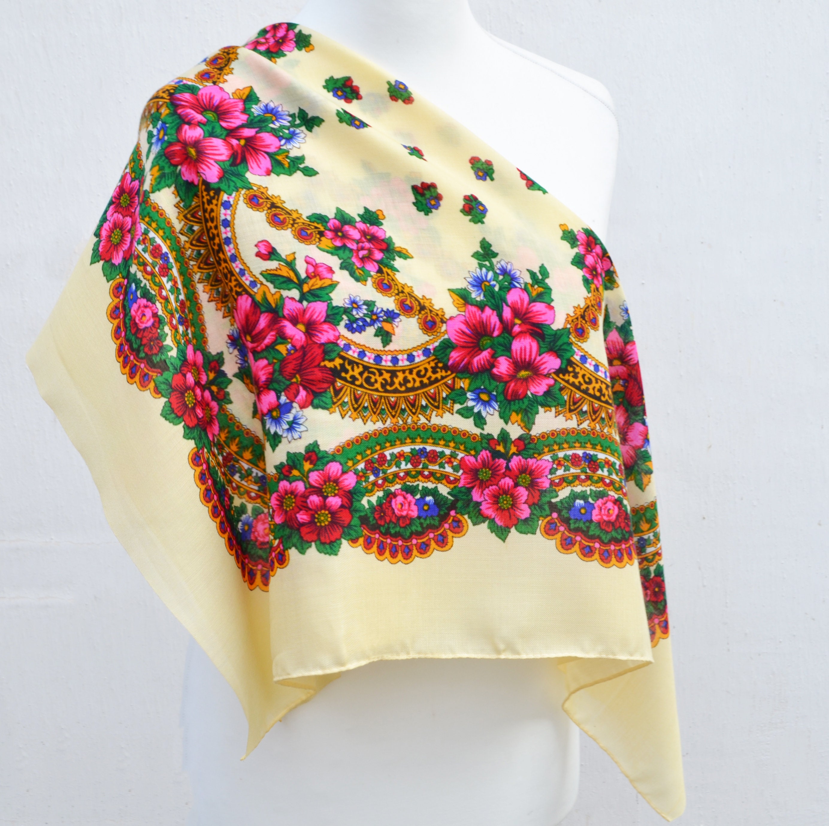 Ukranian Shawl Slavic Head Scarf Babushka Floral Scarf - Etsy