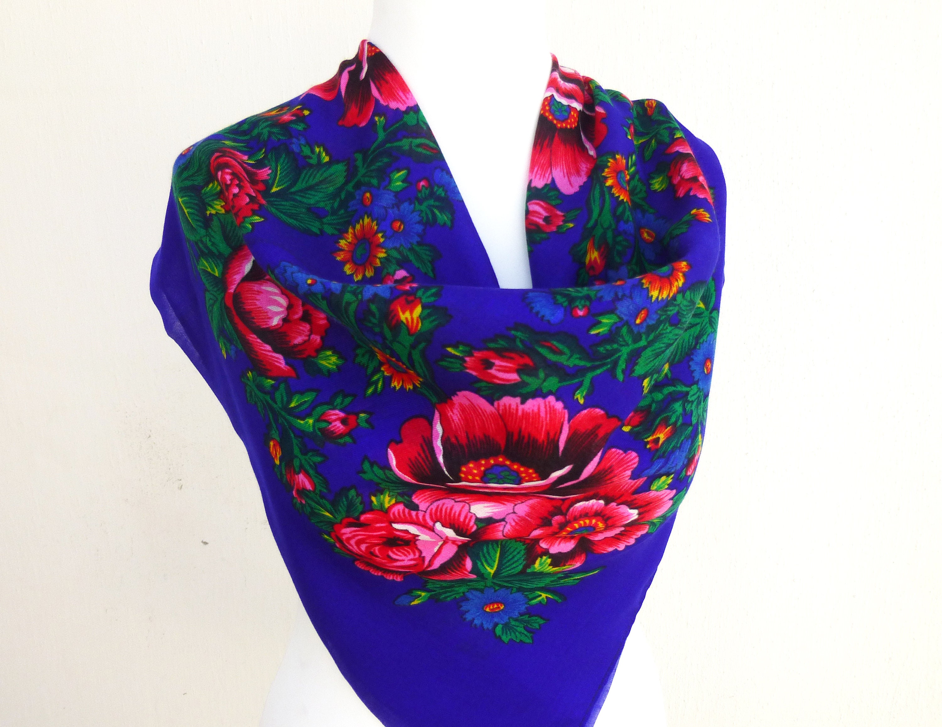 Floral Scarves Babushka scarf 28 x 28 Russian head | Etsy