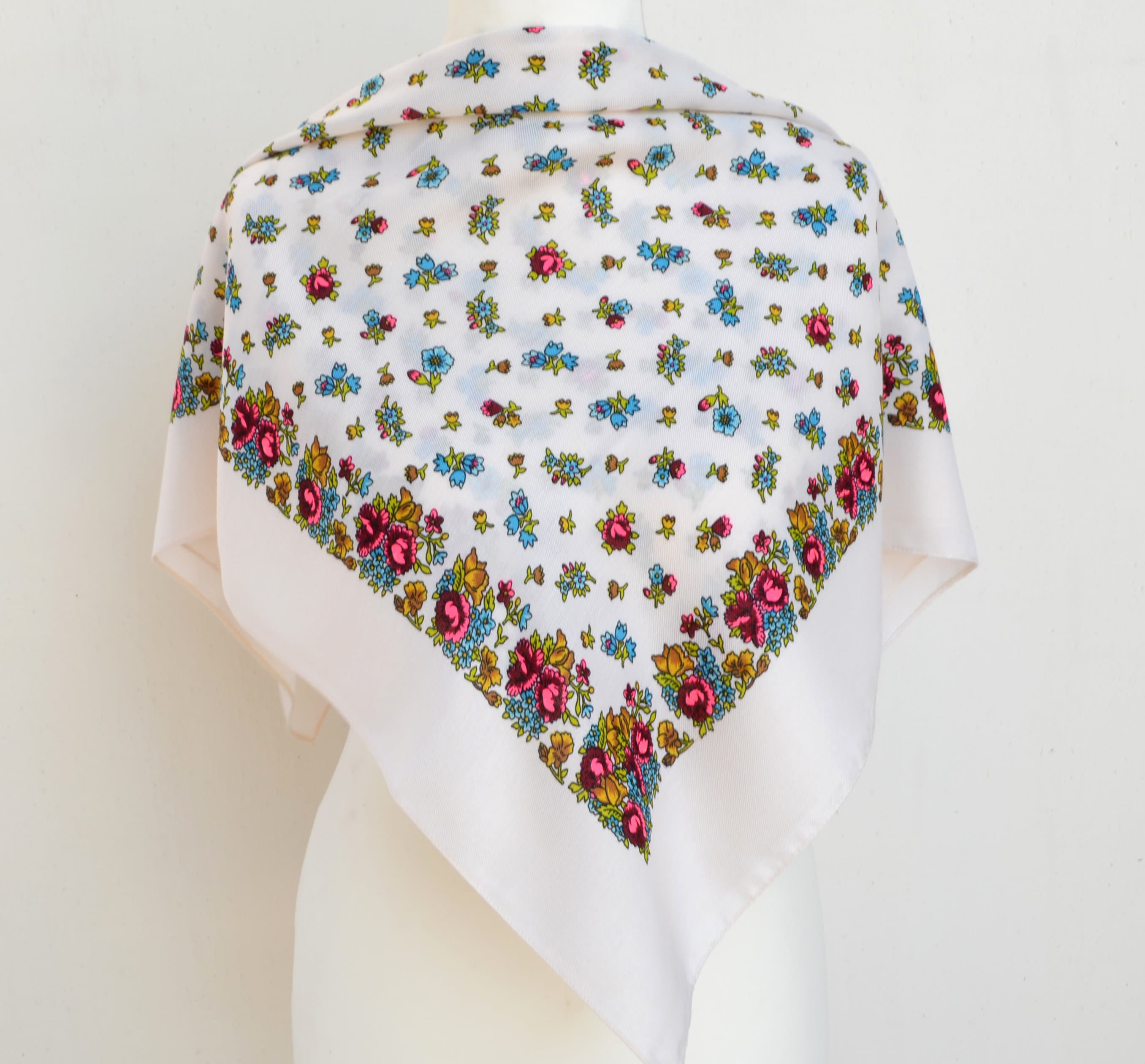 Floral Scarves Ukrainian Head Scarf Slavic Scarf - Etsy UK