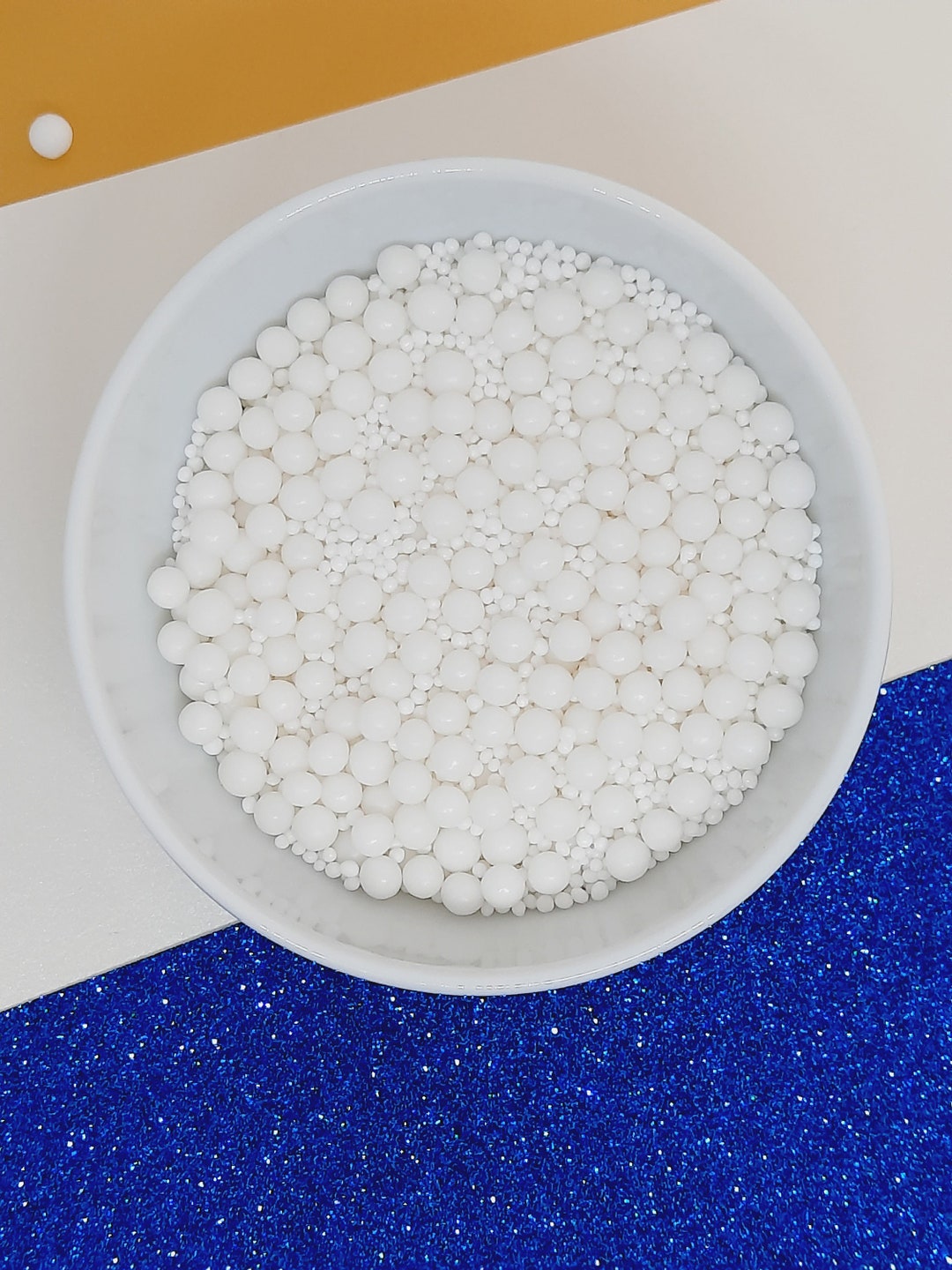 Elegant White Cake Topper Mix Edible Sugar Pearls Perfect for Weddings ...